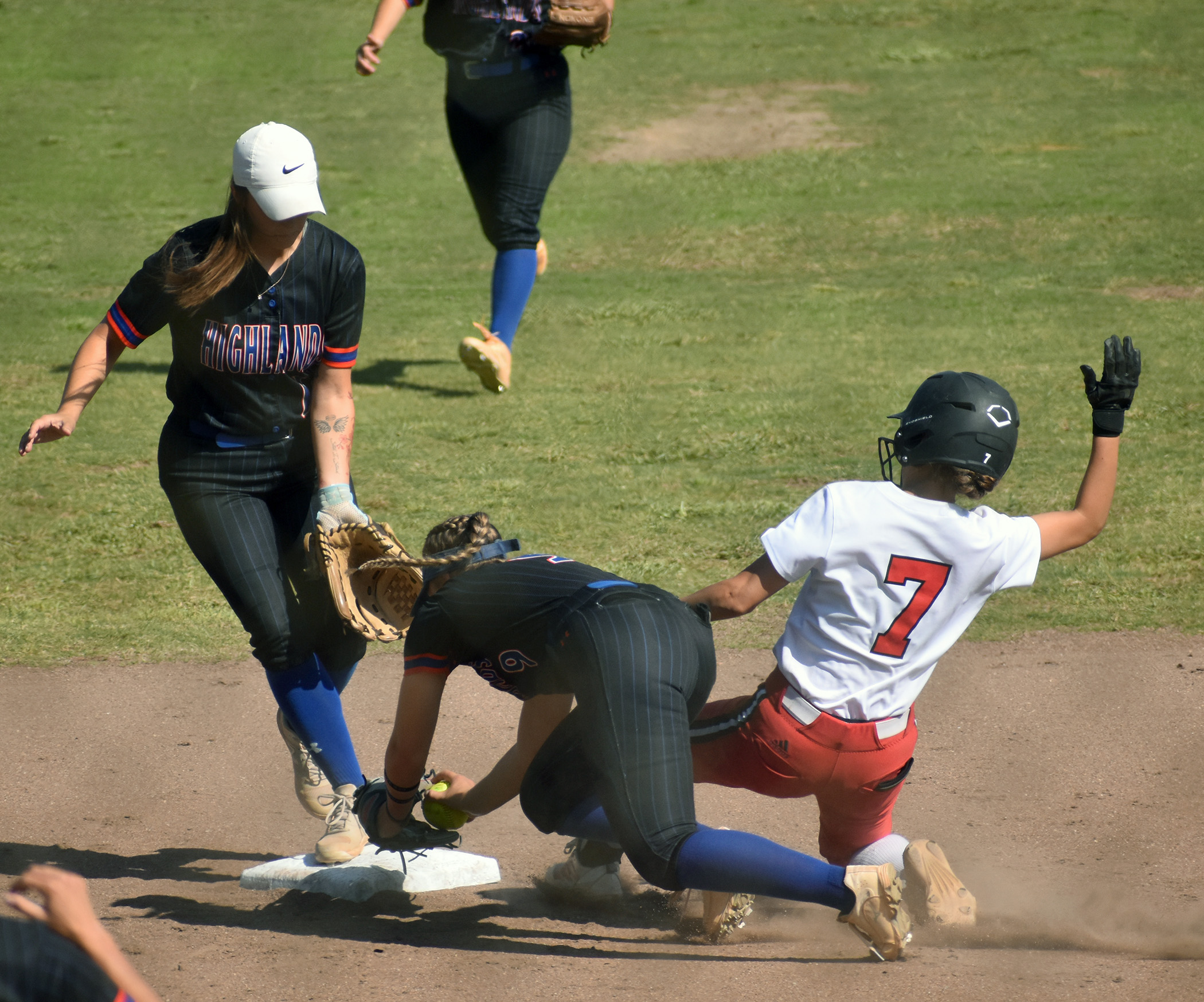 Split tightens race for first in GCAA softball | The Union-Recorder